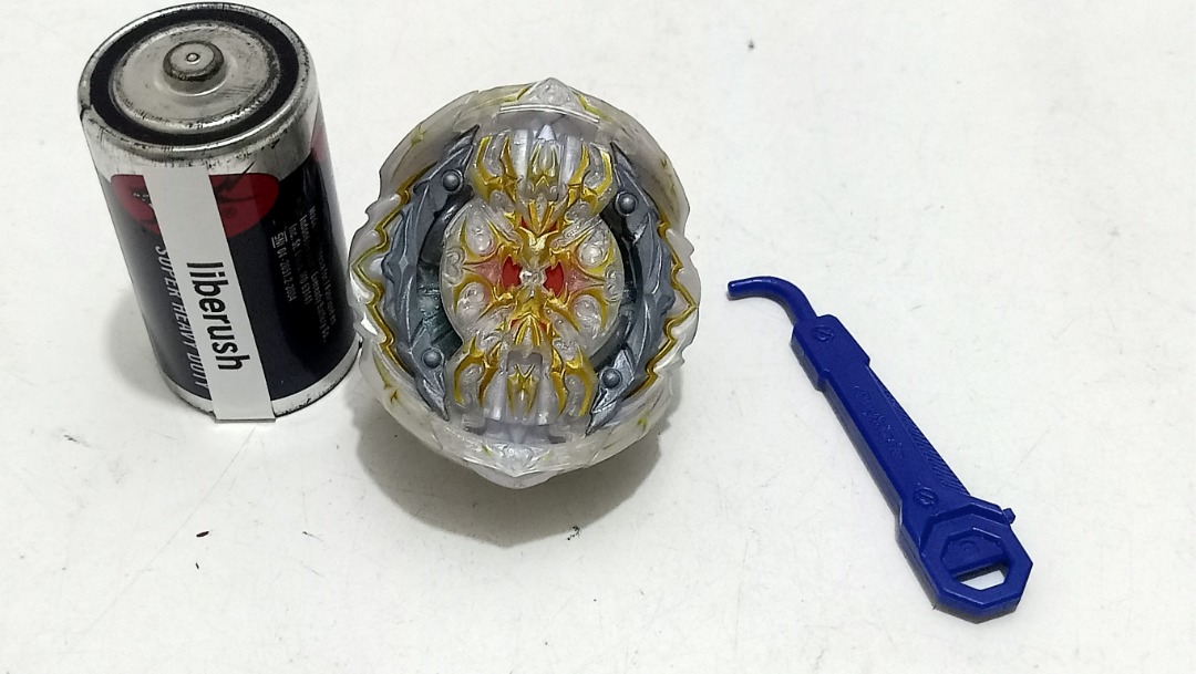 Takara tomy beyblade burst regalia genesis gasing, Toys & Collectibles ...