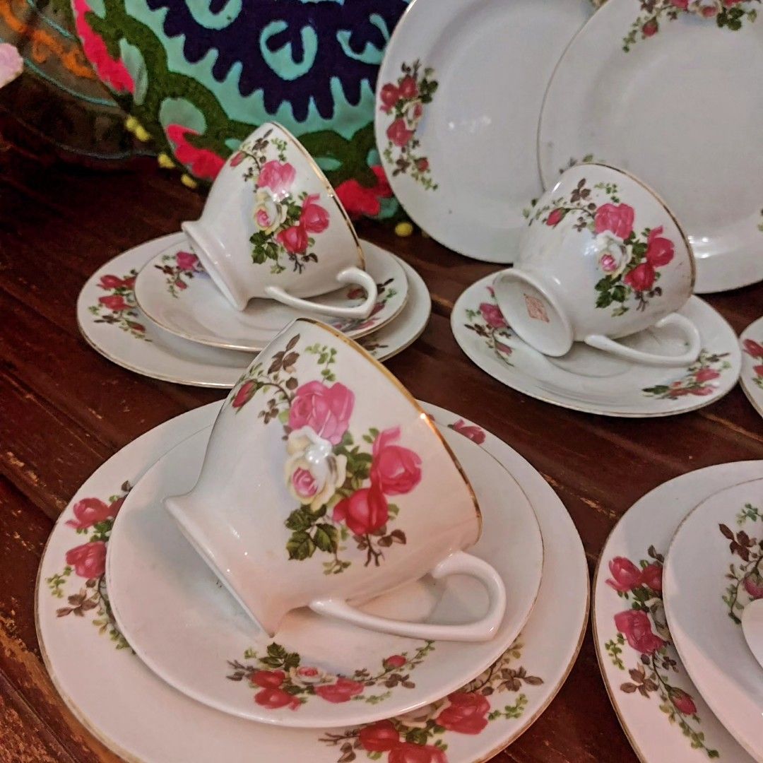 Tea set Vintage Liling jadul, Antik, Pajangan di Carousell