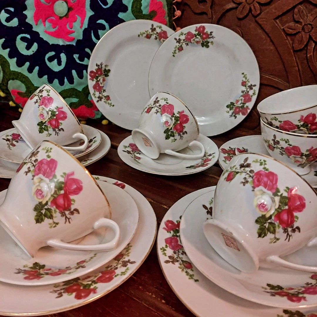 Tea set Vintage Liling jadul, Antik, Pajangan di Carousell
