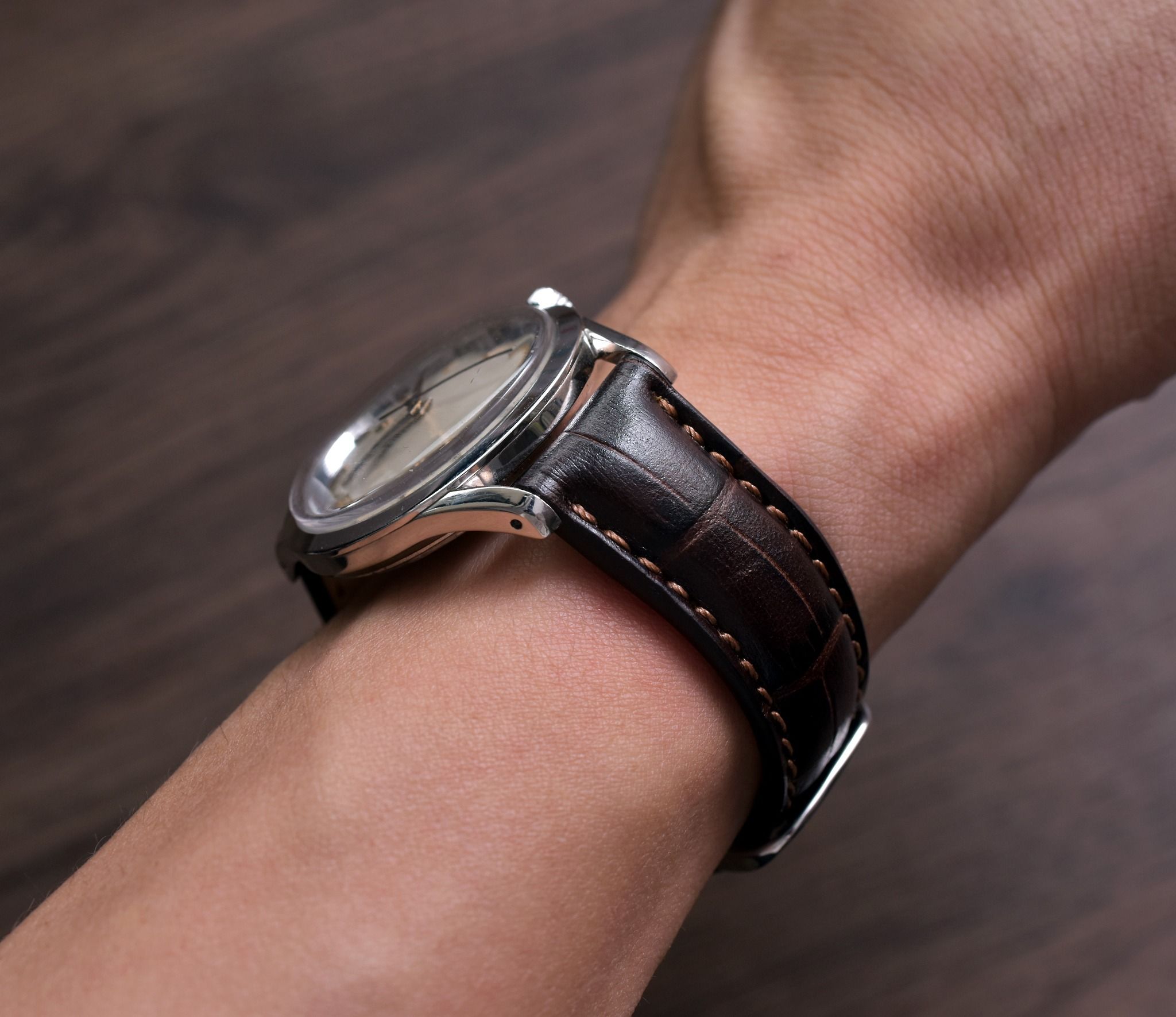 Universal Geneve 1955 Twisted Lugs Stainless Steel Watch, Luxury ...