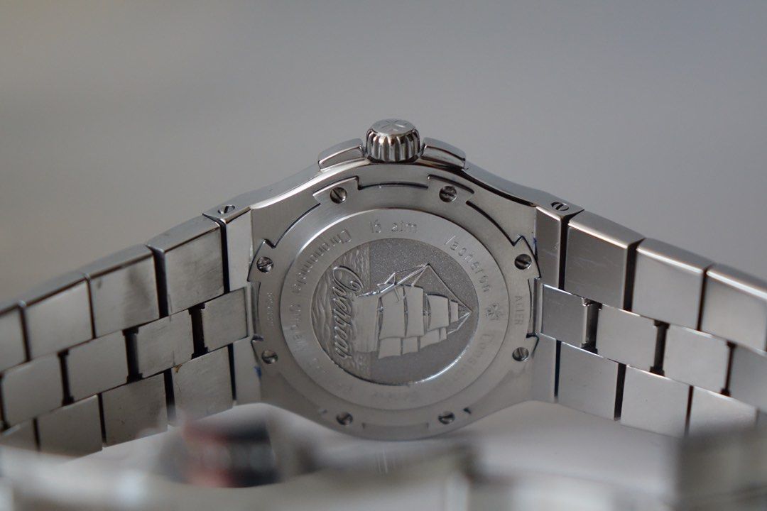 Vacheron Constantin Overseas Gen 1 42040 white guilloche dial, Luxury ...