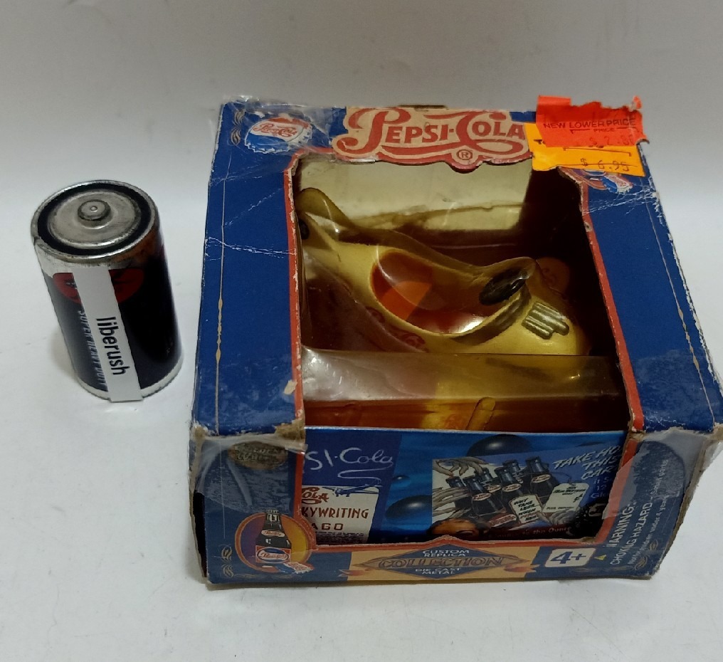 vintage diecast metal golden wheel pepsicola pepsi cola aircraft ...
