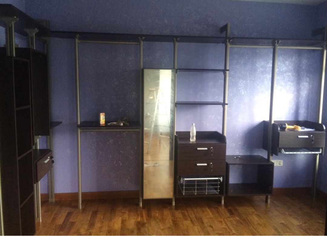 Walk in Wardrobe pole system blum hdb condo, Furniture & Home Living ...