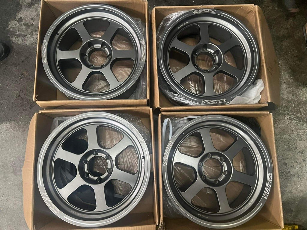 20” TE37 XT Matte gunmetal Mags 6Holes pcd 139 Bnew, Car Parts ...