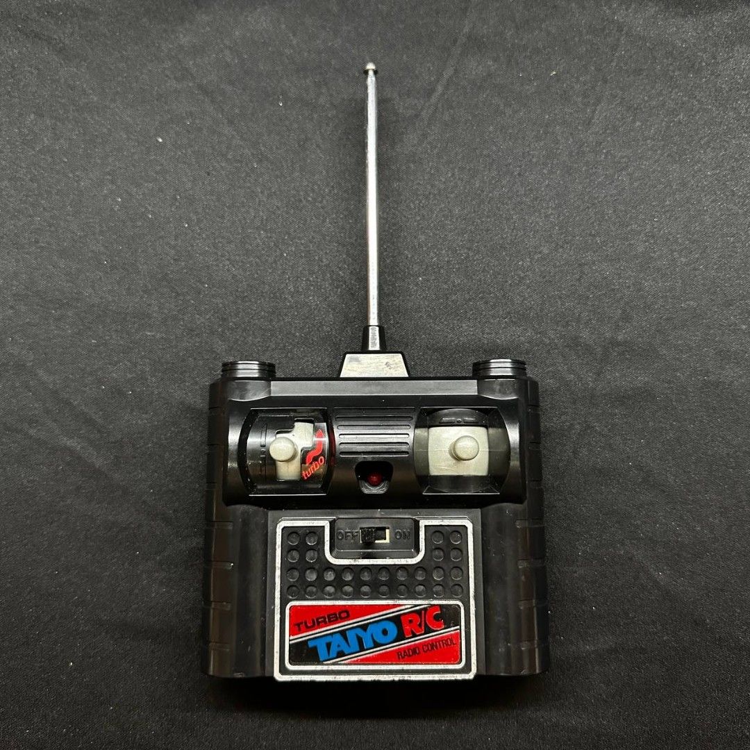 Vintage Rare Taiyo Remote Control R/C Jet Racer Off-Road 4WD 2 Motor ...
