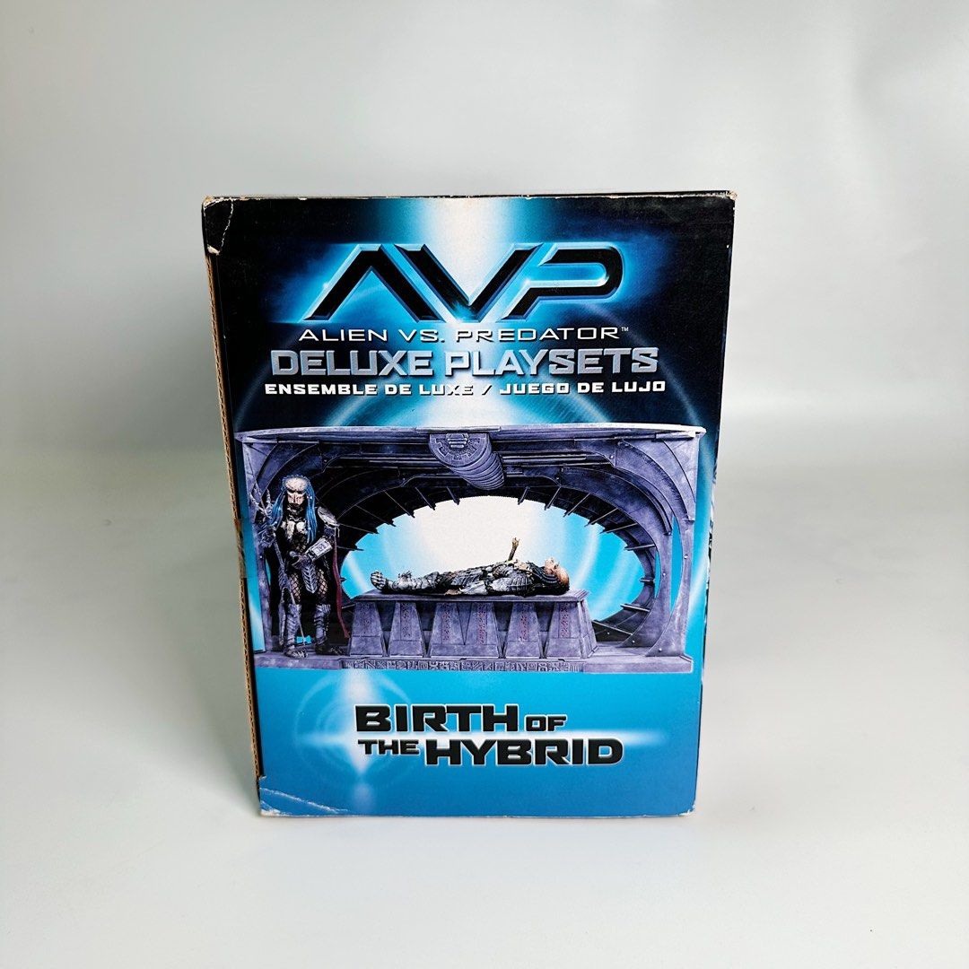 AVP Alien vs Predator Birth of the Hybrid Deluxe Boxed Set, Hobbies ...