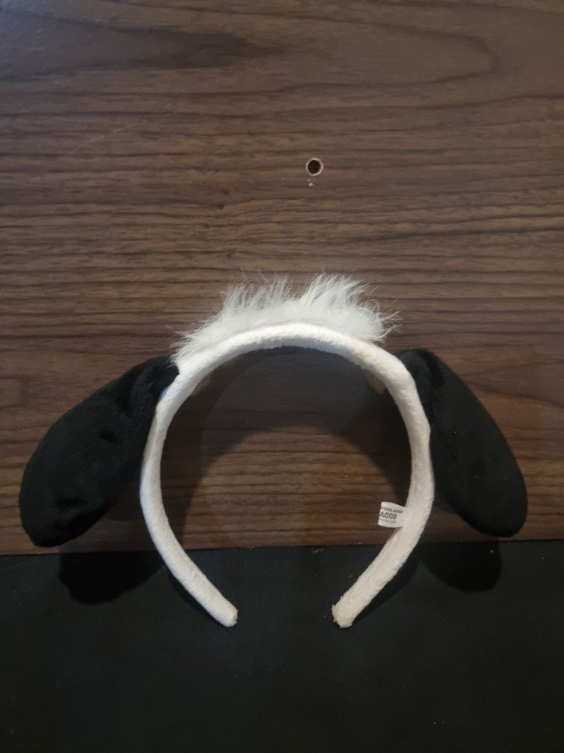 Bando Pochacco Sanrio Puroland Original, Barang Yang Dicari di Carousell