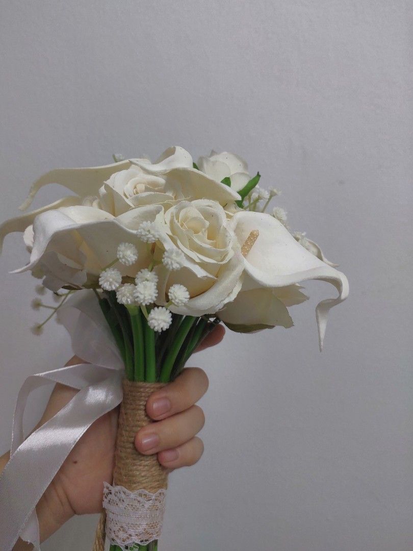 Bunga tangan Nikah Sanding/hand bouquet flower, Hobbies & Toys ...