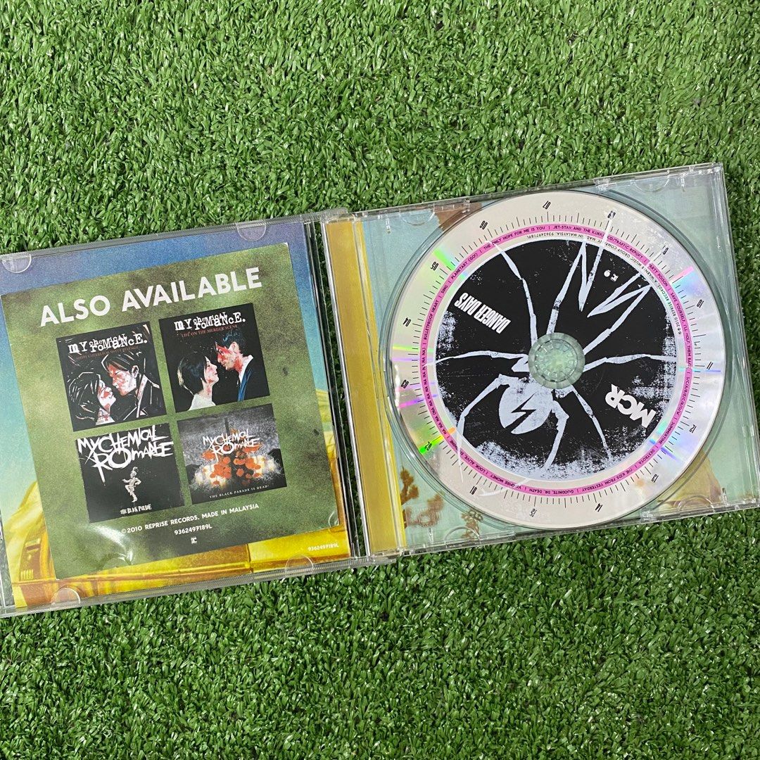 CD MY CHEMICAL ROMANCE danger days, Hobbies & Toys, Music & Media, CDs ...