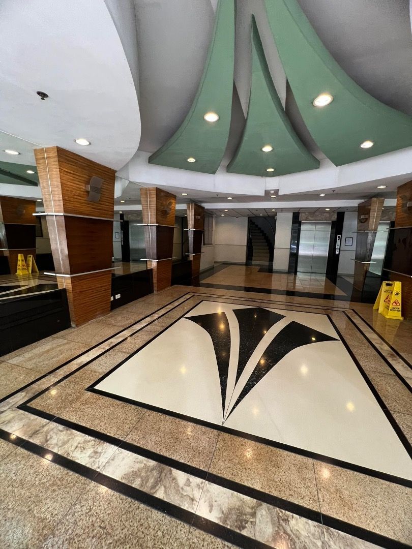 Commercial Office Space FOR SALE at Grand Emerald Tower Ortigas Pasig ...