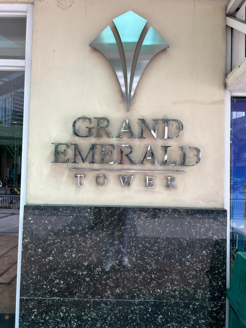 Commercial Office Space FOR SALE at Grand Emerald Tower Ortigas Pasig ...