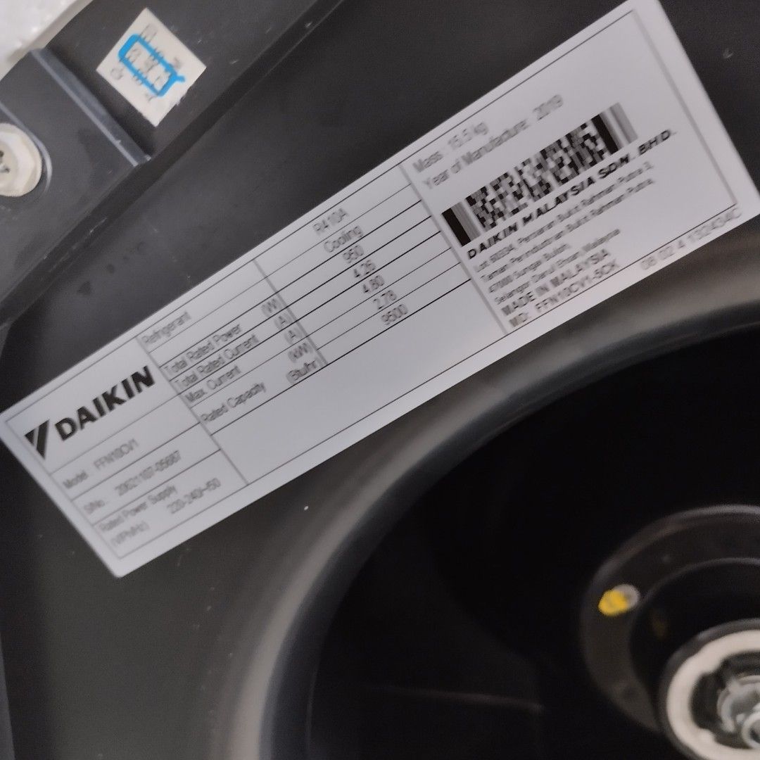 Daikin EcoKing 1Hp Used Ceiling Cassette Aircond Likenew R410A 2019, TV ...