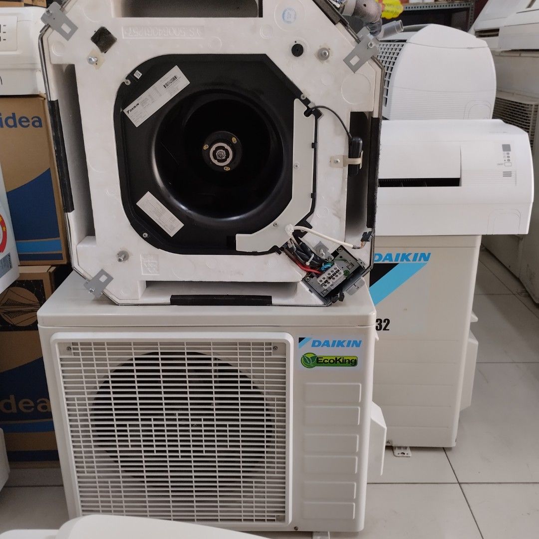 Daikin EcoKing 1Hp Used Ceiling Cassette Aircond Likenew R410A 2019, TV ...