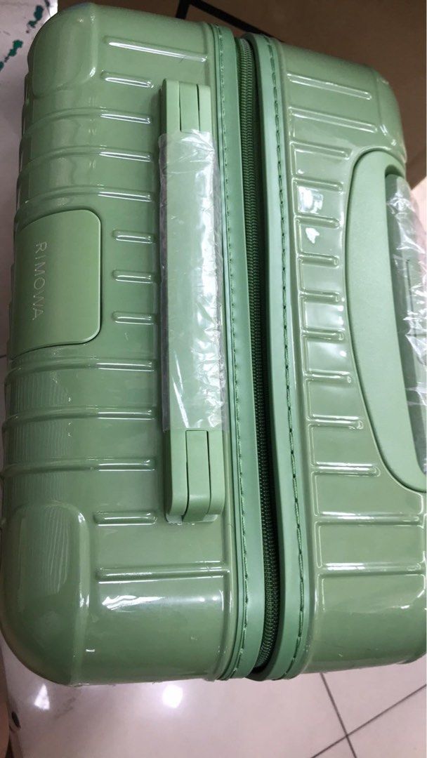 Essential Polycarbonate Sage Green Color in Cabin Hand Carry Size ...