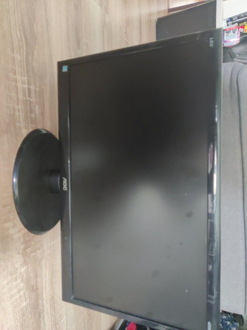 Faulty AOC 22 inch, Computers & Tech, Parts & Accessories, Monitor Screens on Carousell