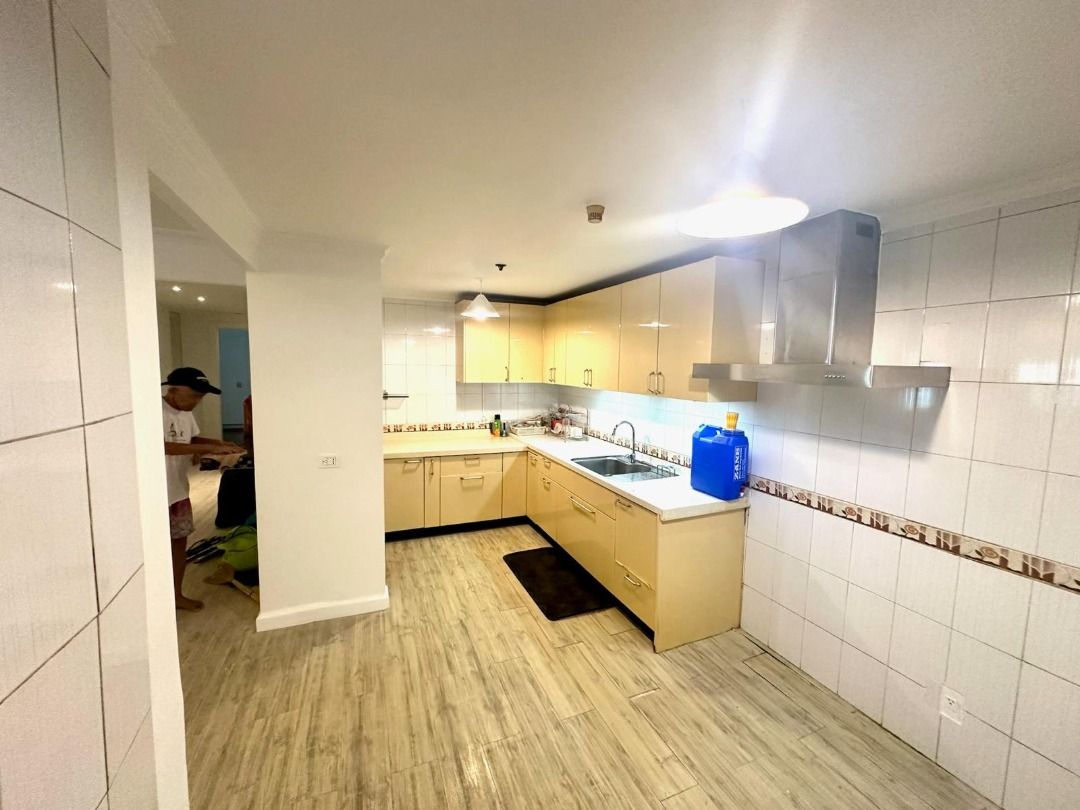 FOR SALE: 3 Bedroom in Renaissance Tower 2000, Pasig, Property, For ...