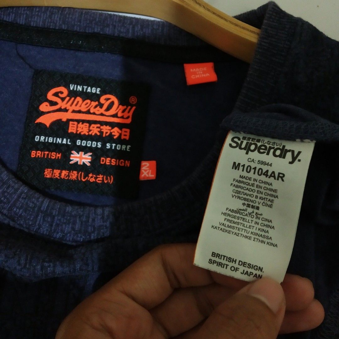 Kaos super dry Tokyo sibuya, Fesyen Pria, Pakaian , Atasan di Carousell