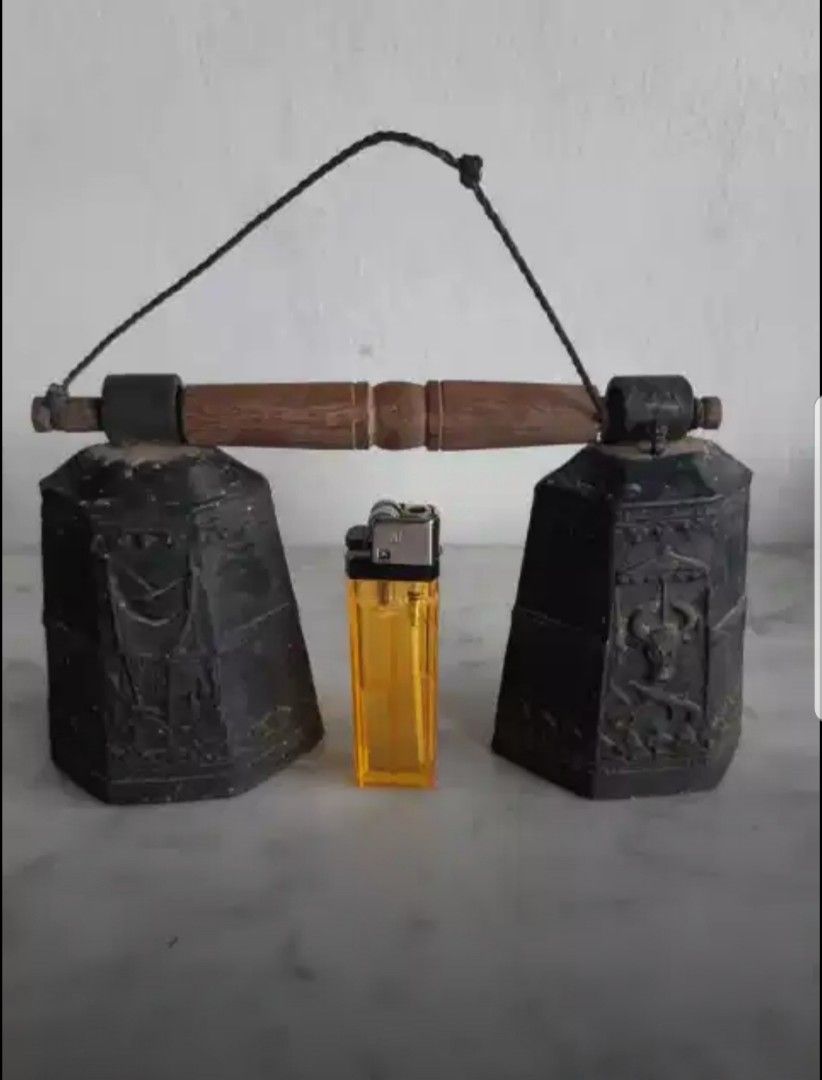 Kliningan/klotrok buat kerbo jadul, Antik, Pajangan di Carousell