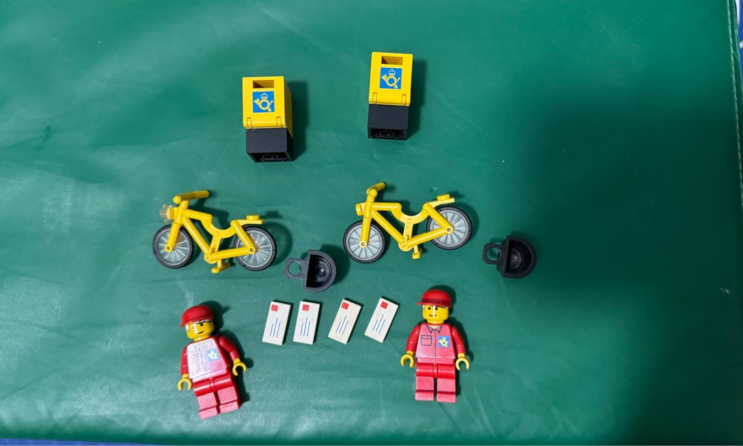 Lego postman 郵政單車, 興趣及遊戲, 玩具 & 遊戲類 - Carousell