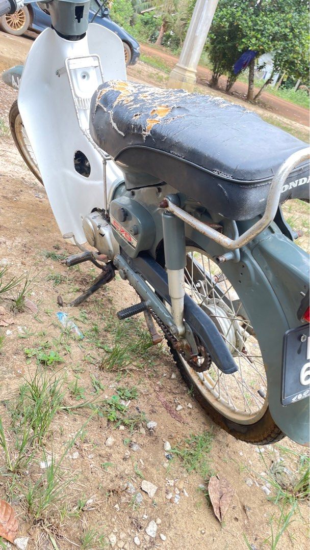 Motor honda gboj dan honda c70, Everything Else, Others on Carousell