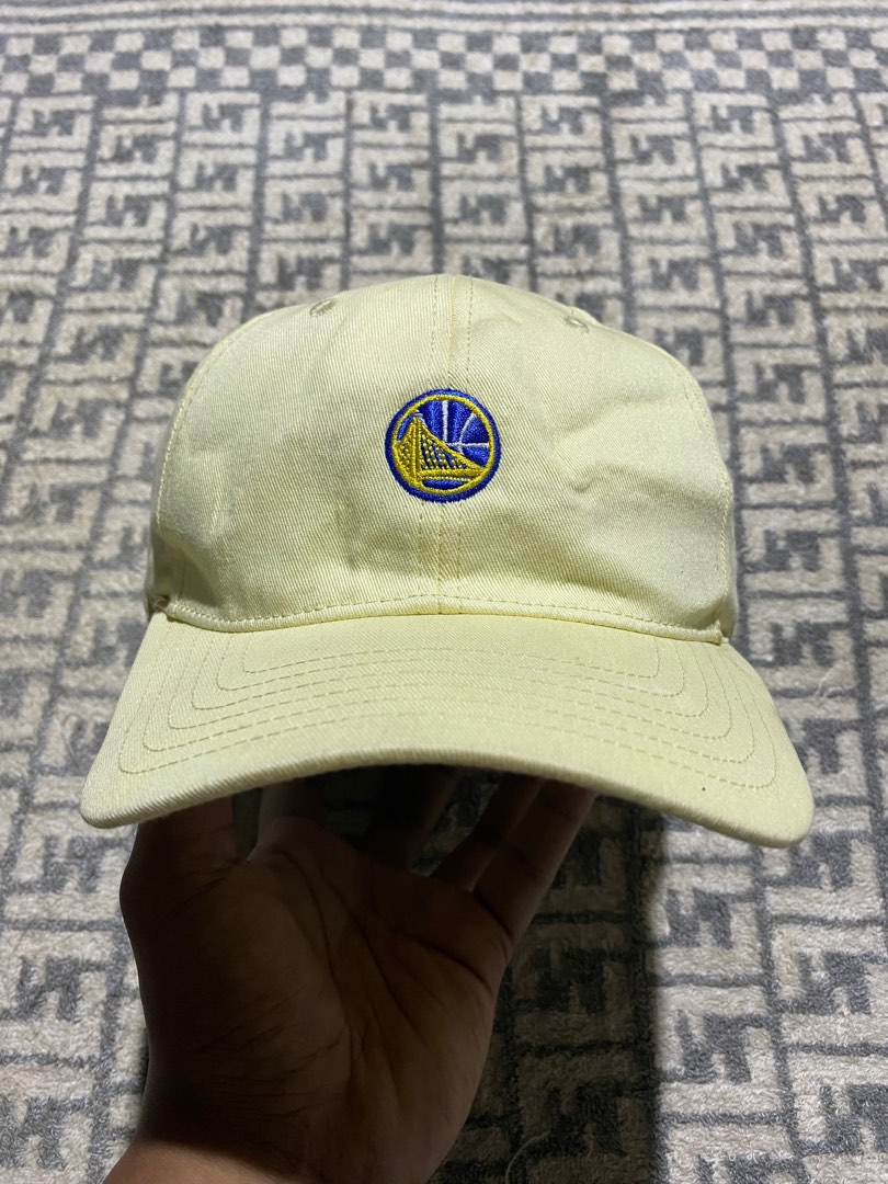 NBA GSW Logo Cap, Fesyen Pria, Aksesoris, Topi di Carousell