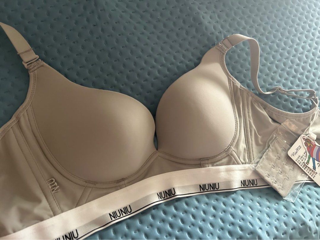 全新【NIUNIU 衣櫥】BRA280 無鍋圈【推推美波】全方位調整 型內衣單件 灰色 36/80B, 她的時尚, 內衣褲、小可愛、睡衣在旋轉拍賣