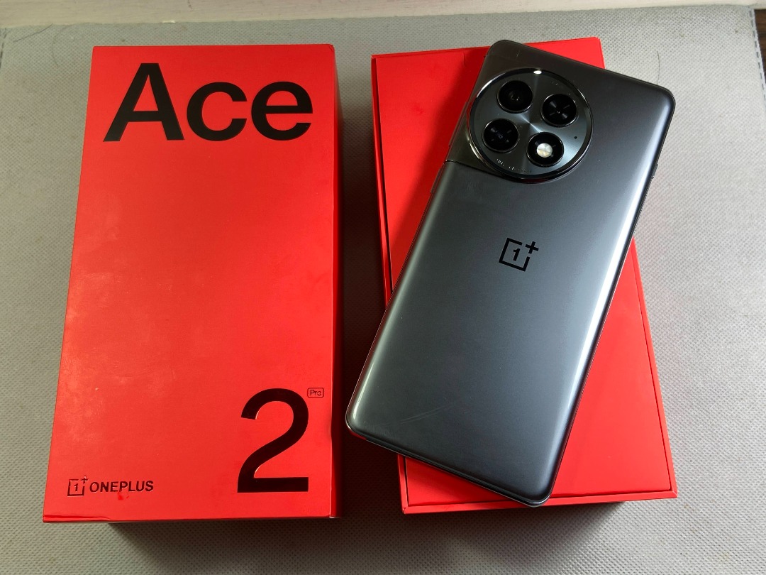 OnePlus Ace 2 Pro 16G/512G一加5G手機 二手電競手機 Ace2 鐵灰色手機, 手機及配件, 手機, Android 安卓手機, Xiaomi 小米在旋轉拍賣