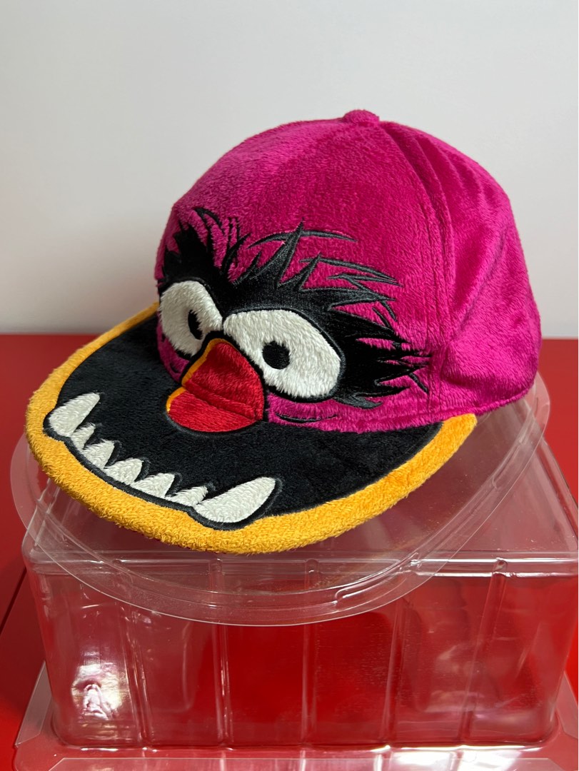 ORIGINAL OFFICIAL THE MUPPETS FITTED CAP, Men's Fashion, Watches ...