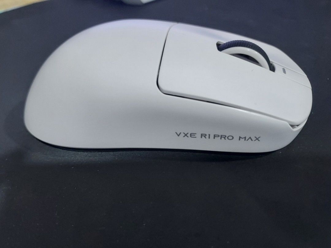 Pristine Quality - Test Set of VGN VXE R1 Series: R1 Pro Max (Best ...