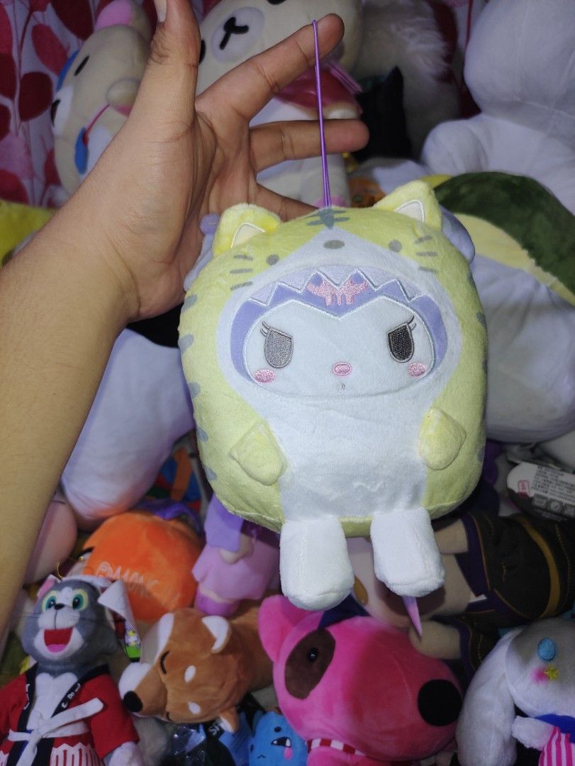Sanrio Kuromi Mochiri Plush, Hobbies & Toys, Toys & Games on Carousell