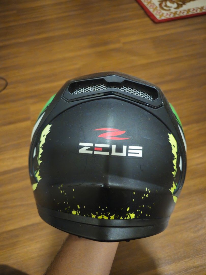 Zeus Full Face Helmet, Motorbikes on Carousell