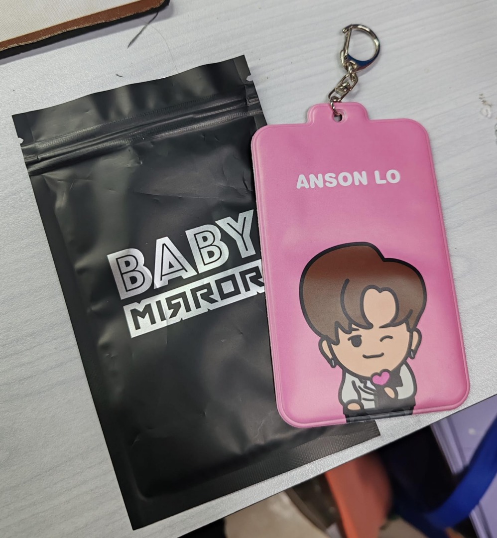 全新 BABY MIRROR 卡套 - ANSON LO AL 盧瀚霆 教主, 興趣及遊戲, 收藏品及紀念品, 明星周邊 - Carousell