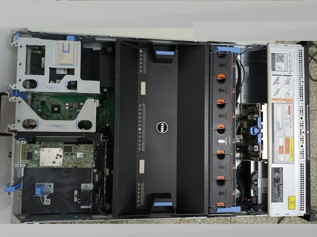 Dell PowerEdge R830 Server 伺服器 44core, 電腦＆科技, 商務用科技產品 - Carousell