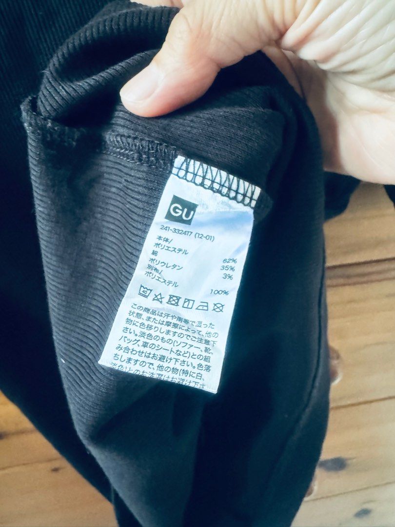 GU Japan brand Black Top (150), Women's Fashion, Tops, Other Tops on ...
