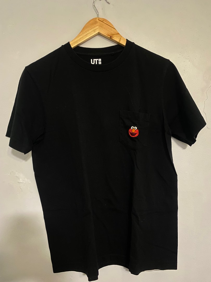 Kaws x Sesame street elmo tee, Men's Fashion, Tops & Sets, Tshirts ...