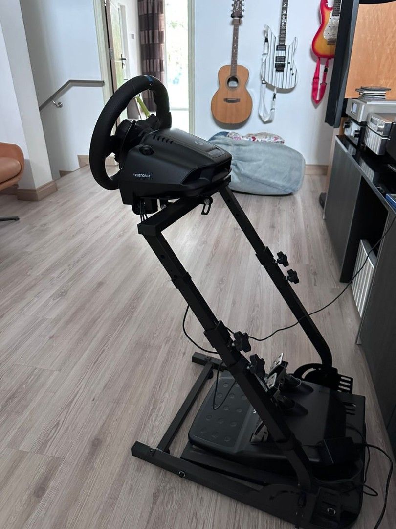 Logitech G923 with stand, Video Gaming, Gaming Accessories, Controllers ...