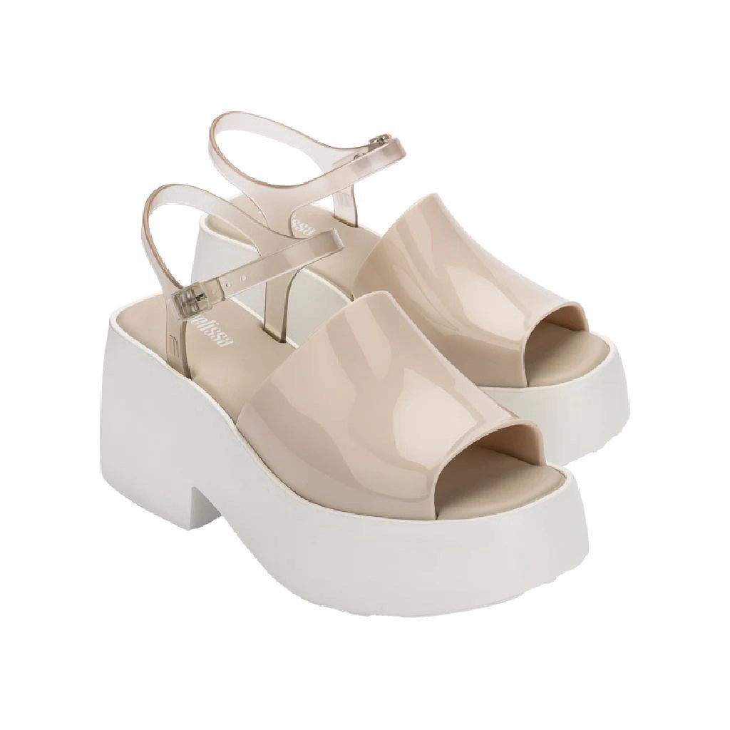 Melissa Wedges Pose, Fesyen Wanita, Sepatu di Carousell