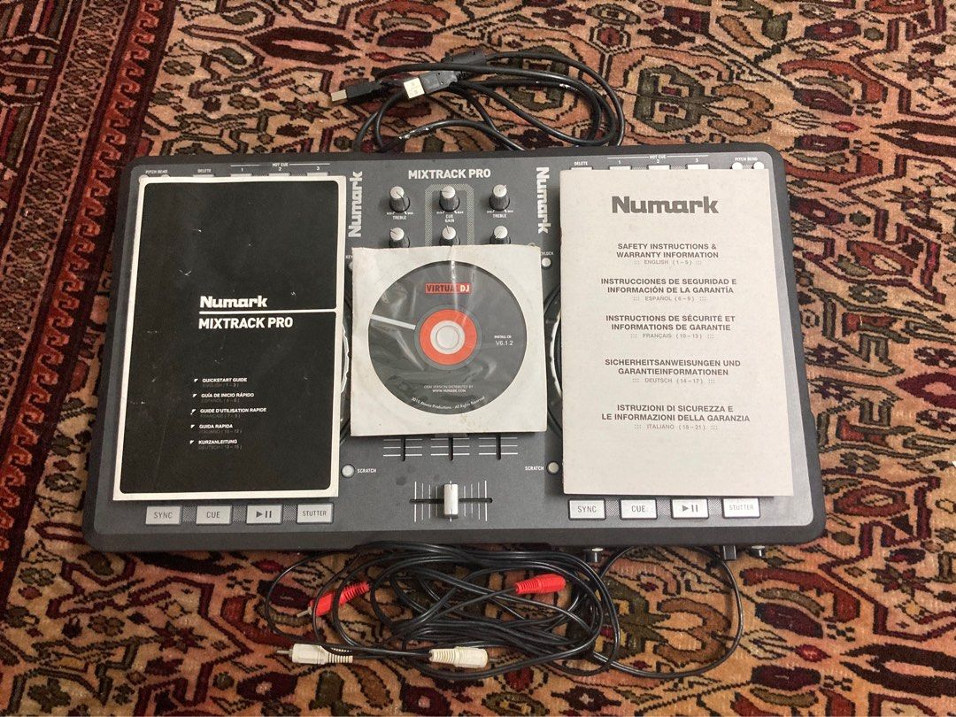 Numark Mixtrack PRO (Digital Turntable/Music Player) DJ , Audio ...