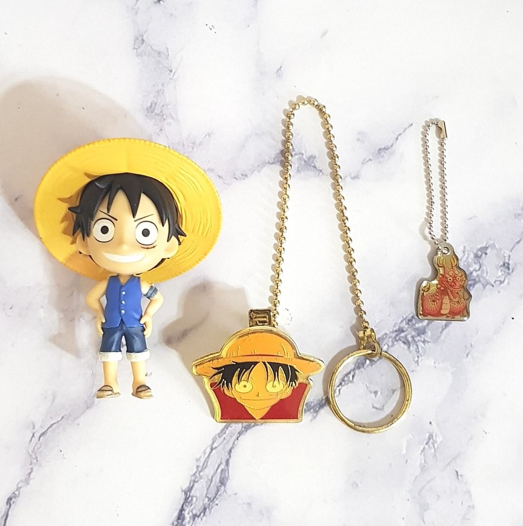 One Piece Assorted Figures Keychains and Merch (7pcs Take All) Luffy ...