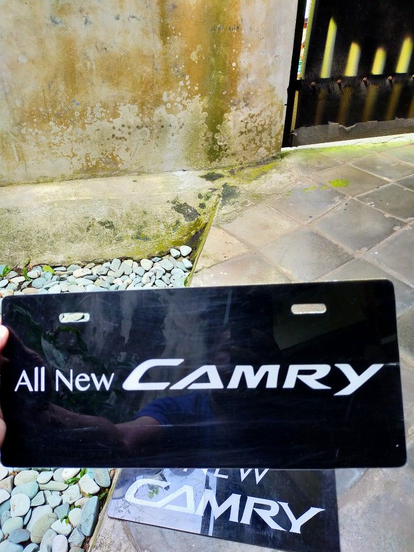 Plat Acrylic Toyota Camry Bekas Display Dealer, Antik, Pajangan di ...