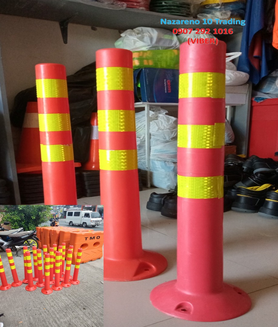 Reflectorized bollard post PVC 2, Commercial & Industrial, Construction ...