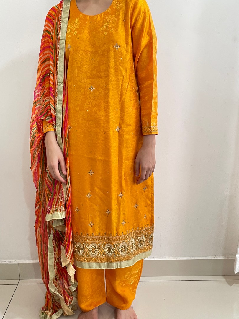 Shalwar kameez, Women's Fashion, Dresses & Sets, Traditional & Ethnic ...