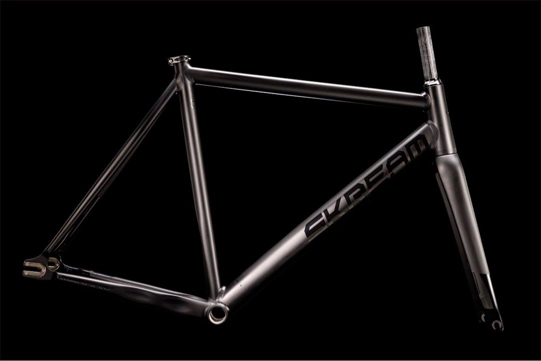 Skream magnum 24 Frame set , Sports Equipment, Bicycles Skream magnum 24 Frame set , Sports Equipment, Bicycles