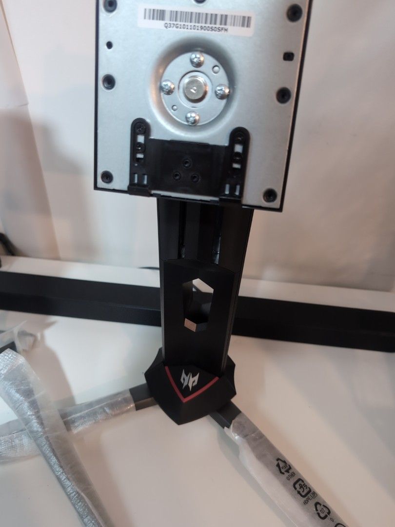 Acer predator xb28 4k stand, Computers & Tech, Parts & Accessories ...