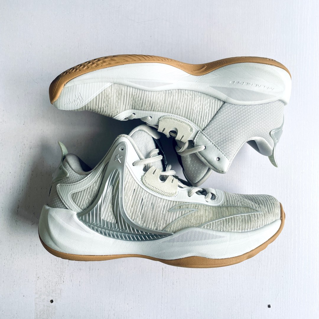 Anta Basketball KT Light Cavalry 8, Men's Fashion, Footwear, Sneakers ...