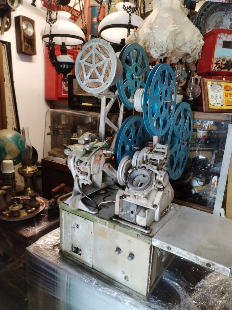 Antique editing machine, Hobbies & Toys, Collectibles & Memorabilia ...