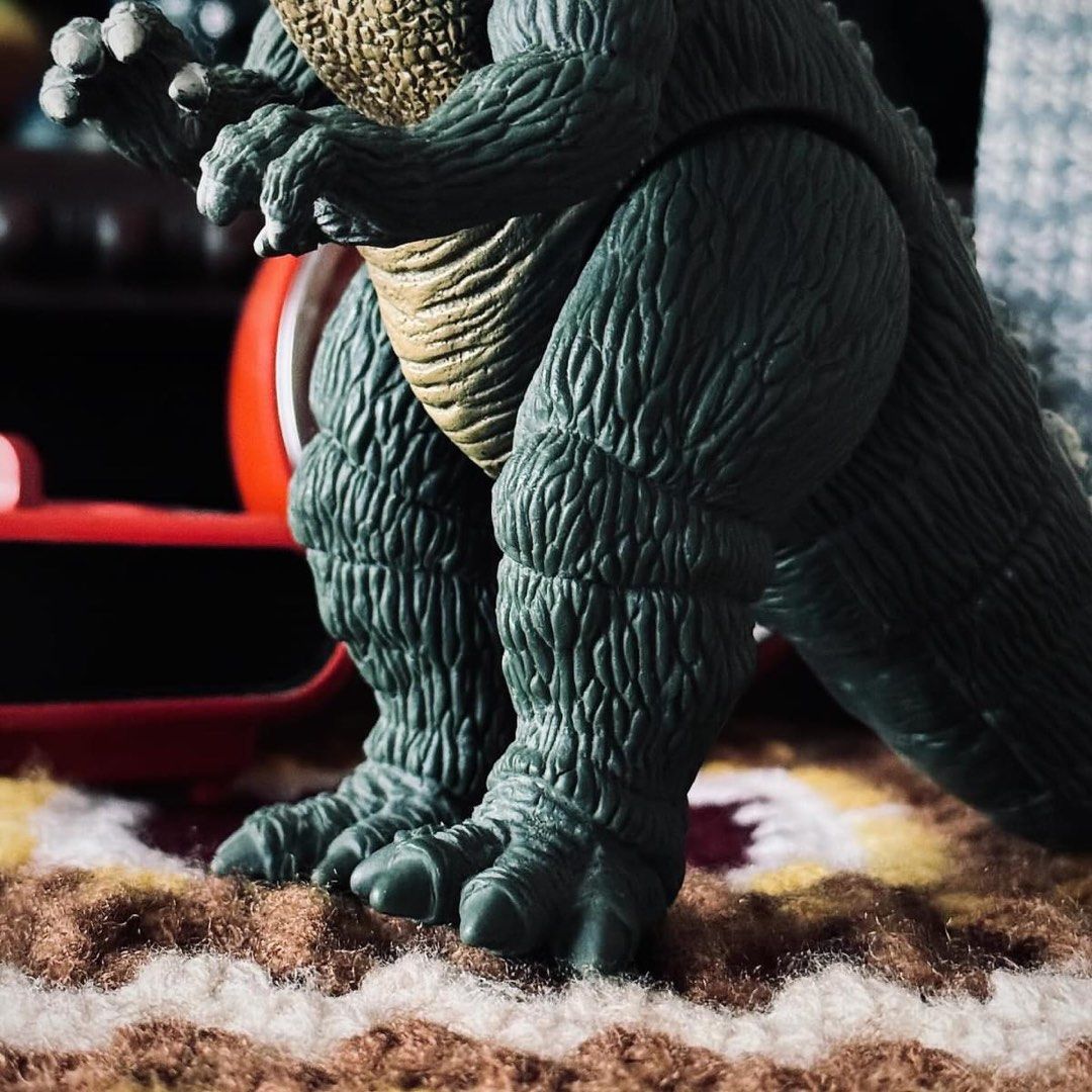 バンダイ｜BANDAI ムービーモンスターシリーズ ゴジラジュニア Godzilla junior 哥吉拉二世 日本製 東寶怪獸 哥吉拉 軟膠玩具 Sofubi, 書籍、休閒與玩具, 玩具、公 ...