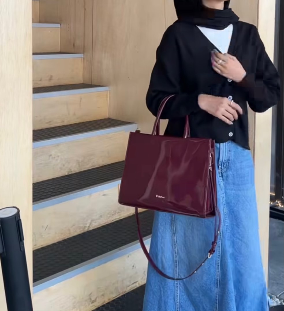 Bora f.timber bag, Women's Fashion, Bags & Wallets, Tote Bags on Carousell