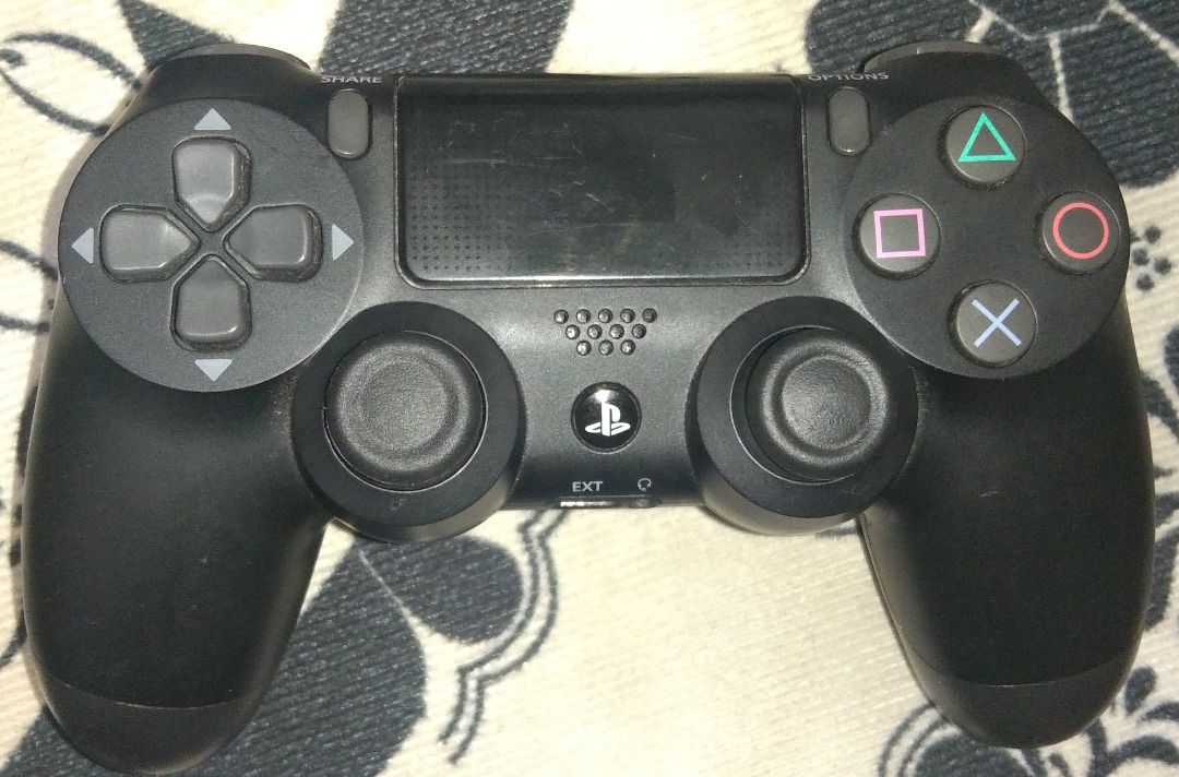 DS4 V2 with hall effect analog, Video Gaming, Gaming Accessories ...