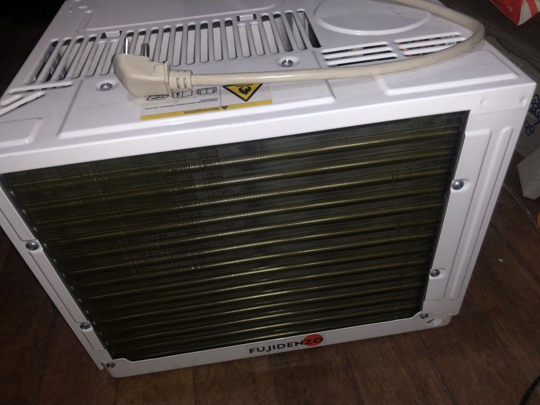 Fujidenzo 0.6HP inverter grade R32 Window Type Aircon with remote ...